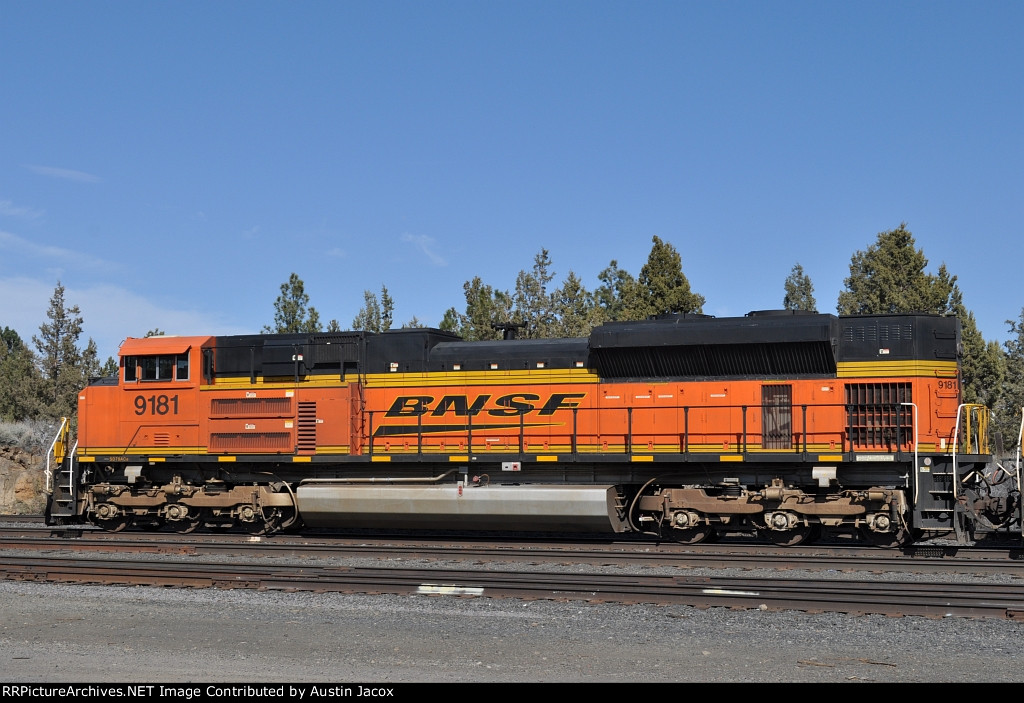 BNSF 9181